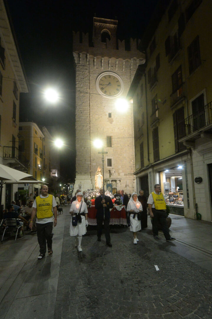 Grazie: la processione dalla Cattedrale - La Voce del Popolo