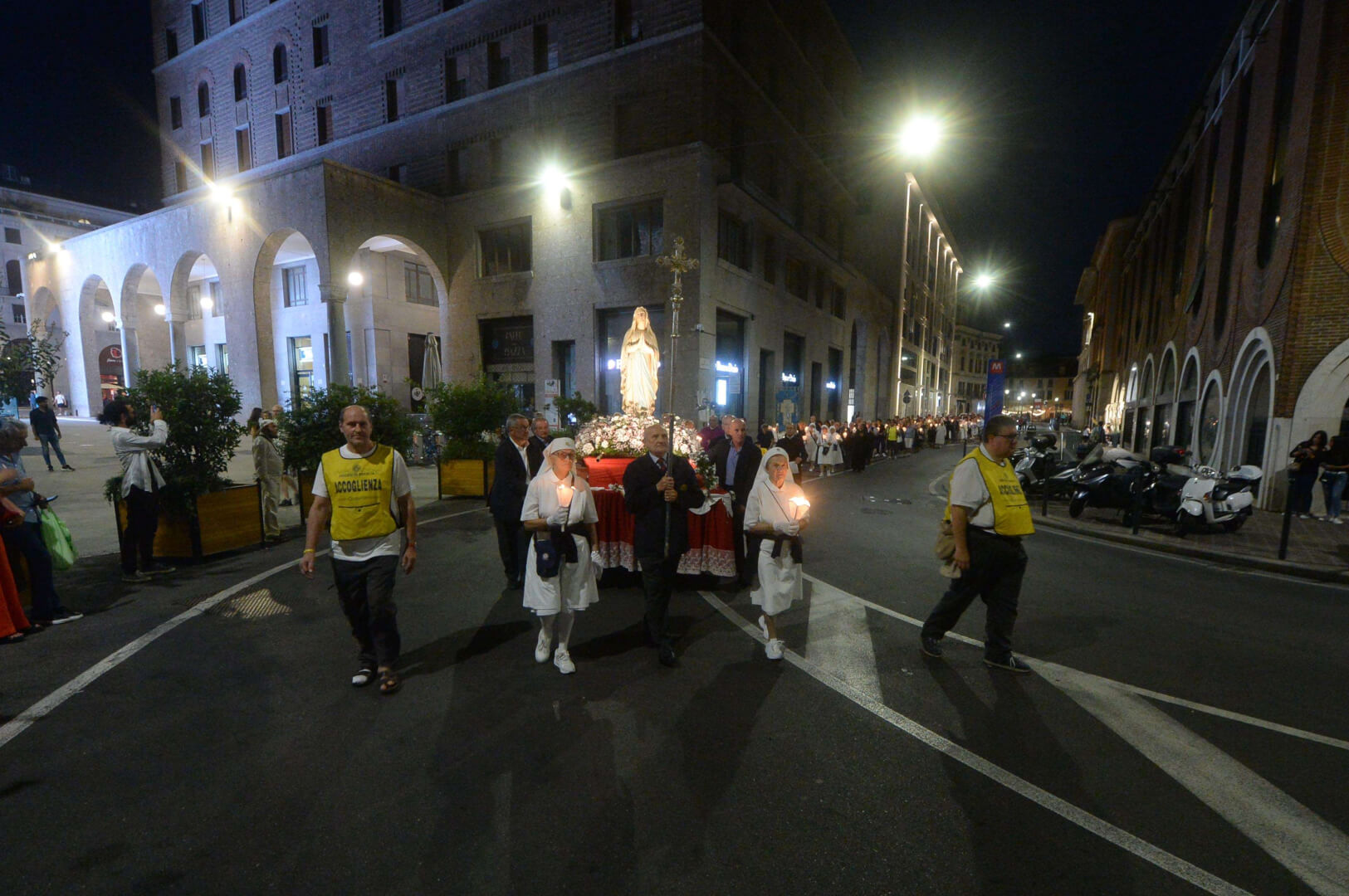 Grazie: la processione dalla Cattedrale - La Voce del Popolo